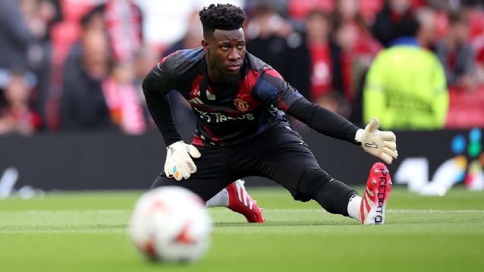 André Onana déterminé à retrouver sa place de titulaire à Manchester United