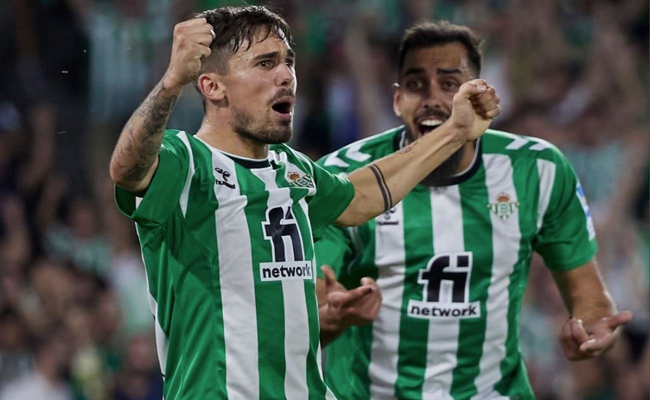 Rodri: "Estoy encantado de la vida por ayudar a mi equipo"