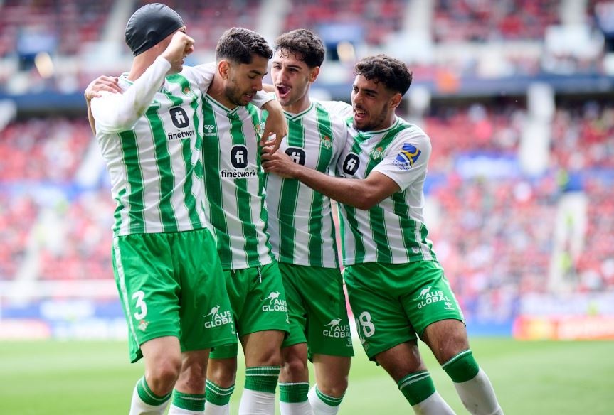 El Betis busca ante el Almería un triunfo clave en el camino hacia Europa