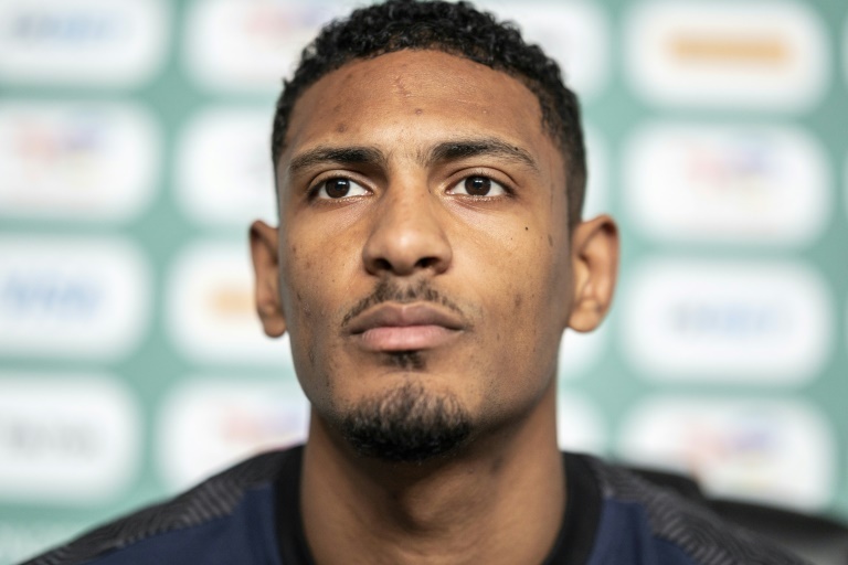 Haller anunció otra operación por el tumor y avisó: "La lucha no ha ...