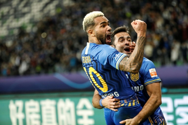 ¡El Jiangsu Suning podría desaparecer! Miranda, Wakaso, Éder... ¿libres?