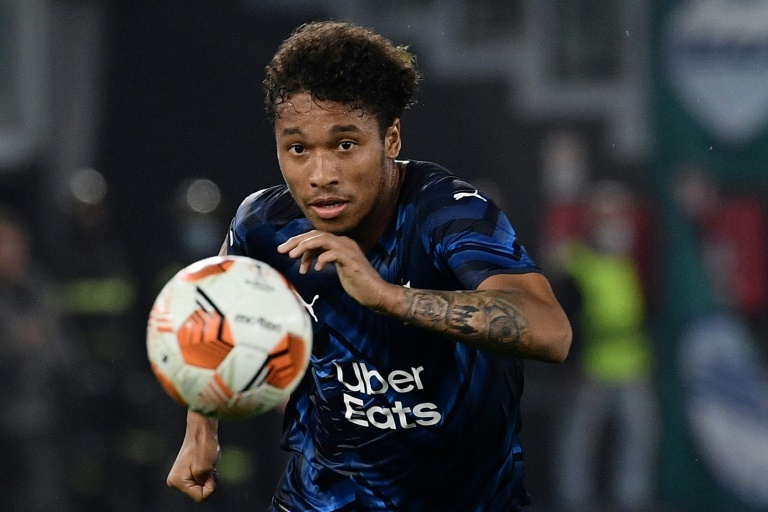 Kamara sigue sin renovar con el Marsella con el Barça a lo lejos