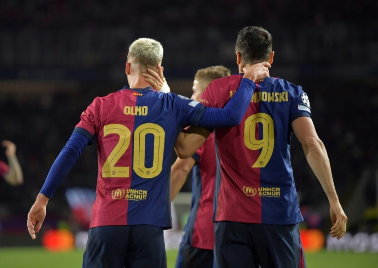 El Barça viaja a Mallorca con Dani Olmo, Balde y Casadó