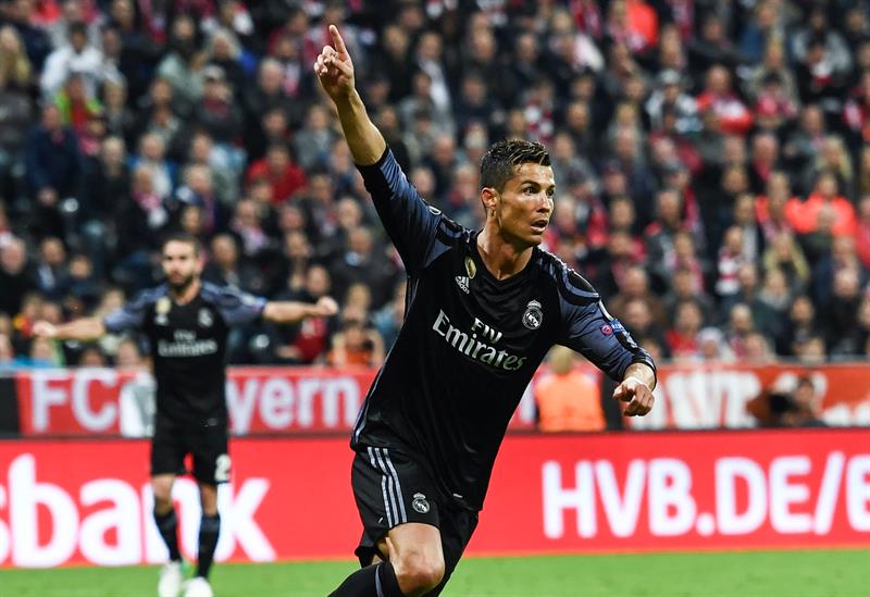 A noite perfeita de CR7 na sua 'terra prometida'