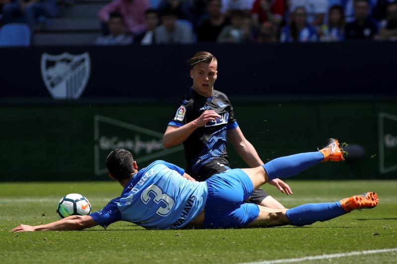 Demirovic, encantado con su llegada al Almería