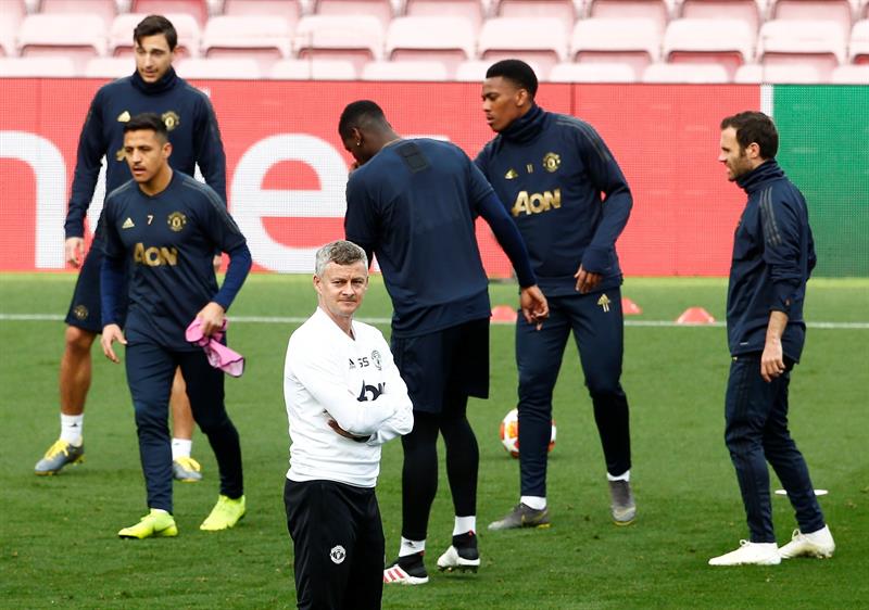 Manchester United cancela seus treinos e manda o time para casa