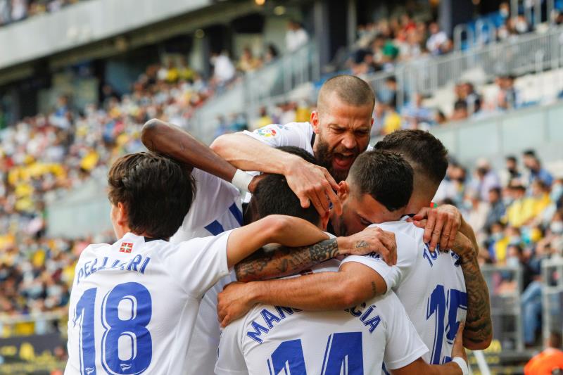 Zotapay se convierte en el nuevo patrocinador principal del Alavés