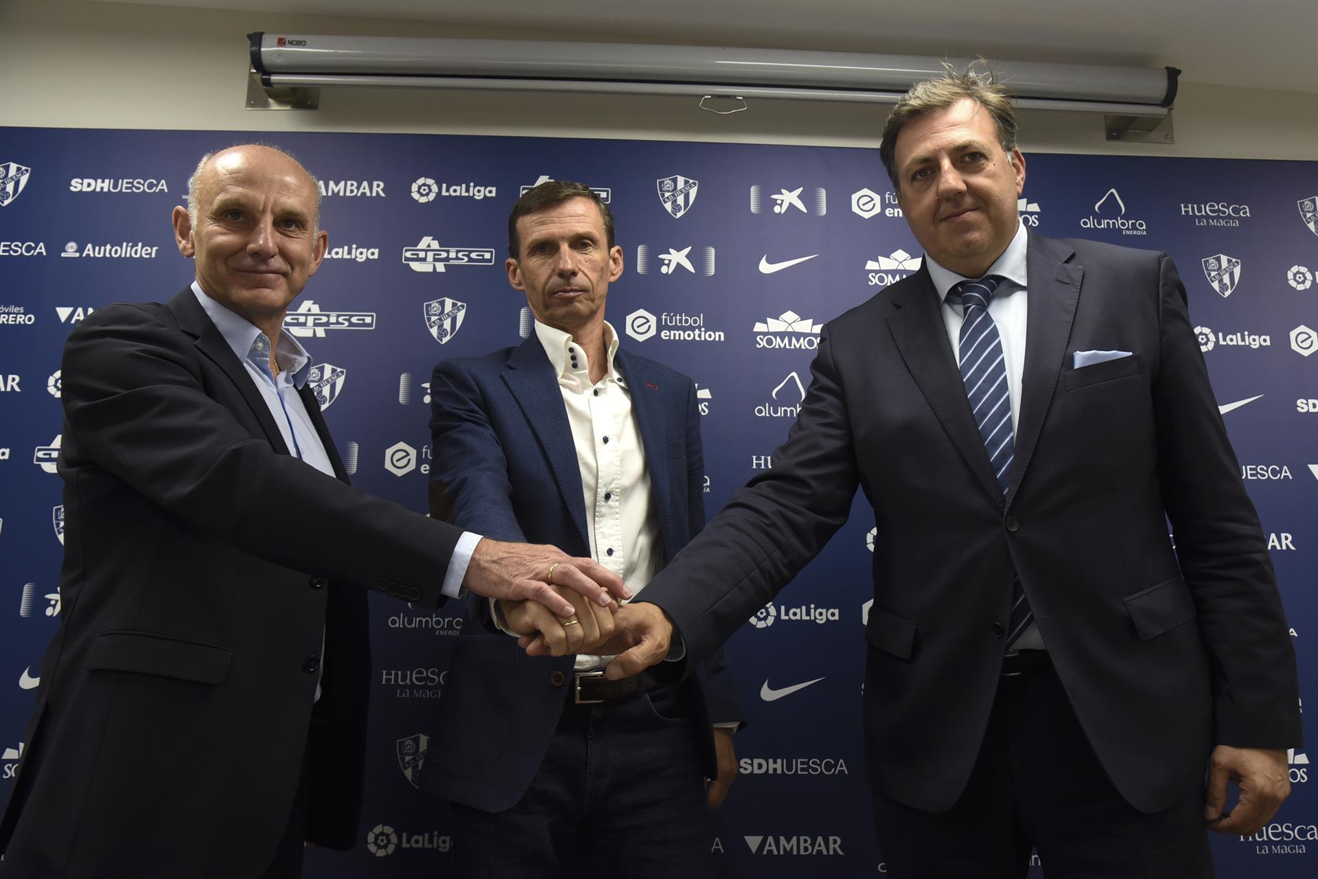 El Alcoraz, de estreno: los aficionados disfrutarán de las mejoras en ...