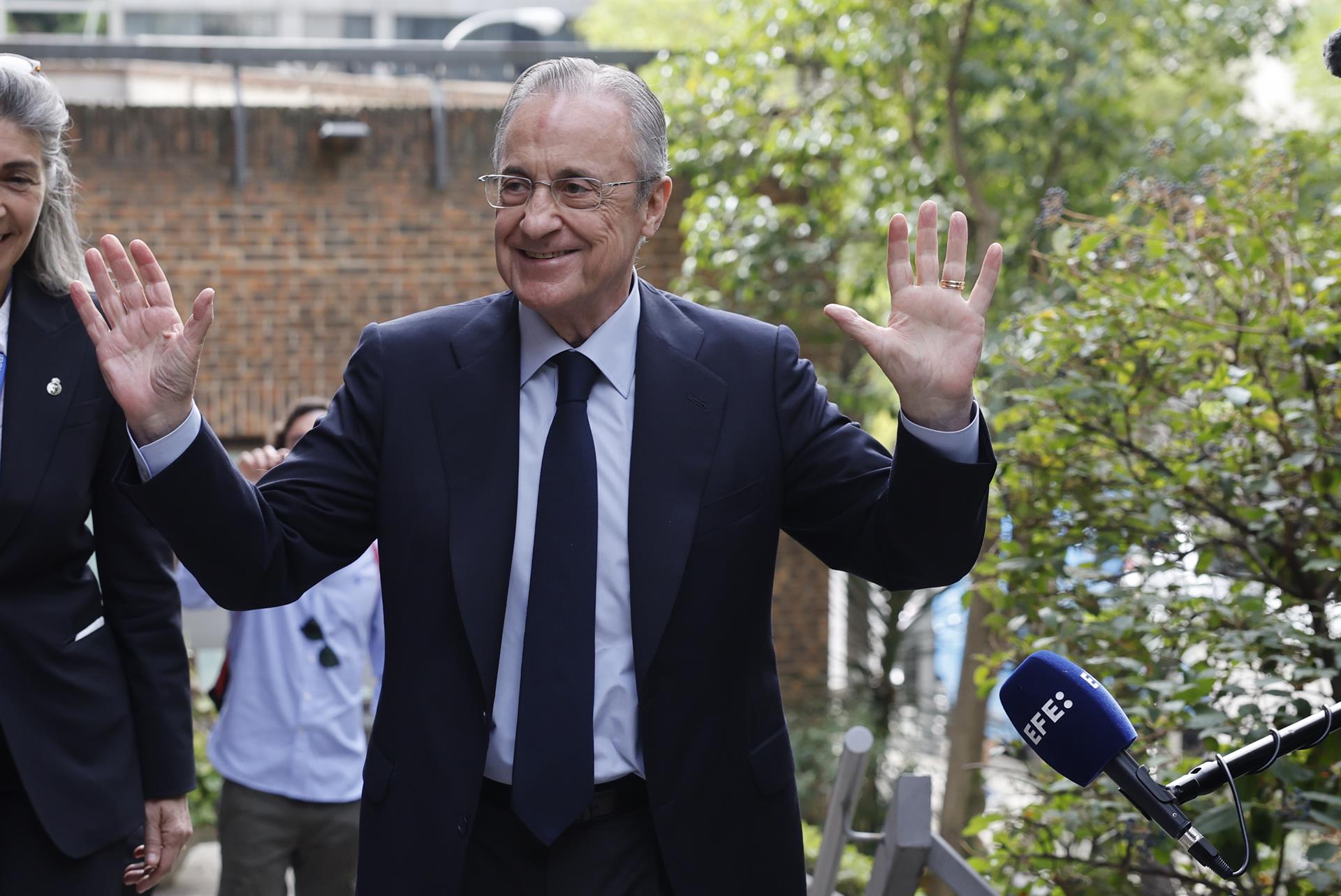 Florentino Pérez, operado del pulmón con éxito Florentino Pérez, operado del pulmón con éxito