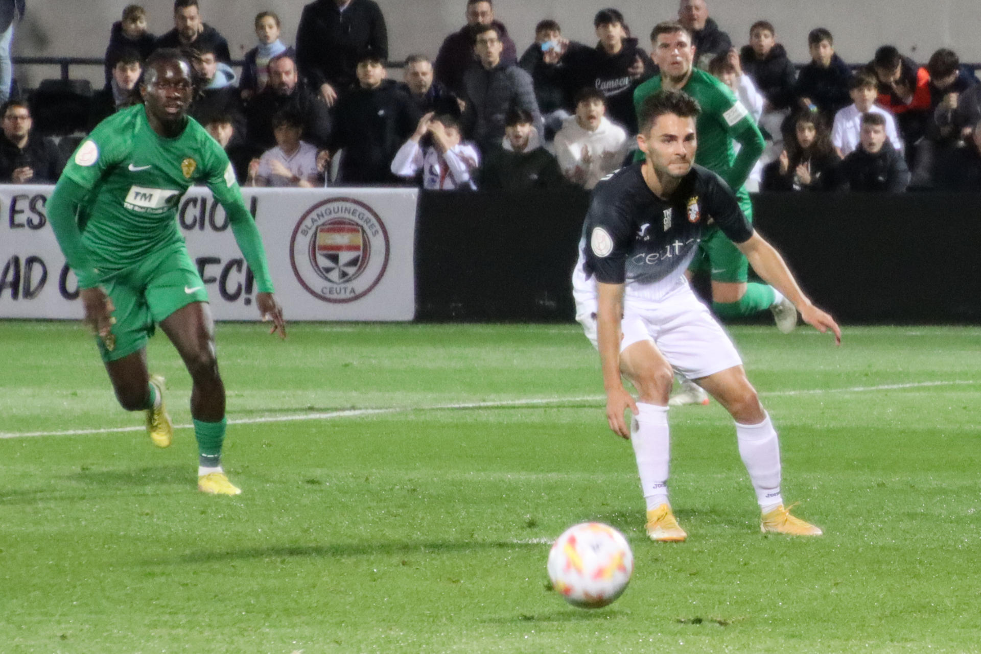 180 euros, la entrada más cara para el Ceuta-Barça