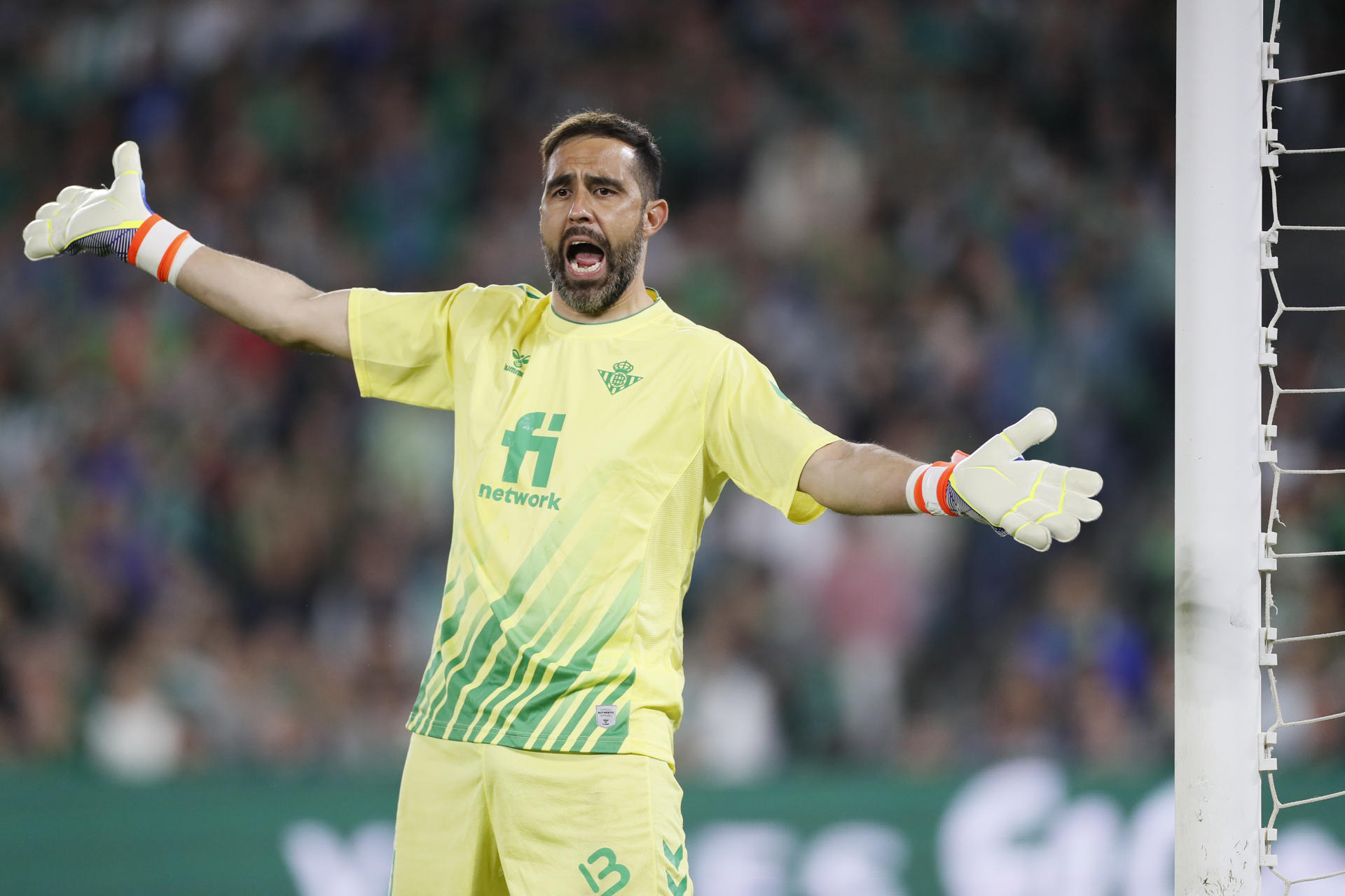 Claudio Bravo entró en el 'club de los 40' de LaLiga