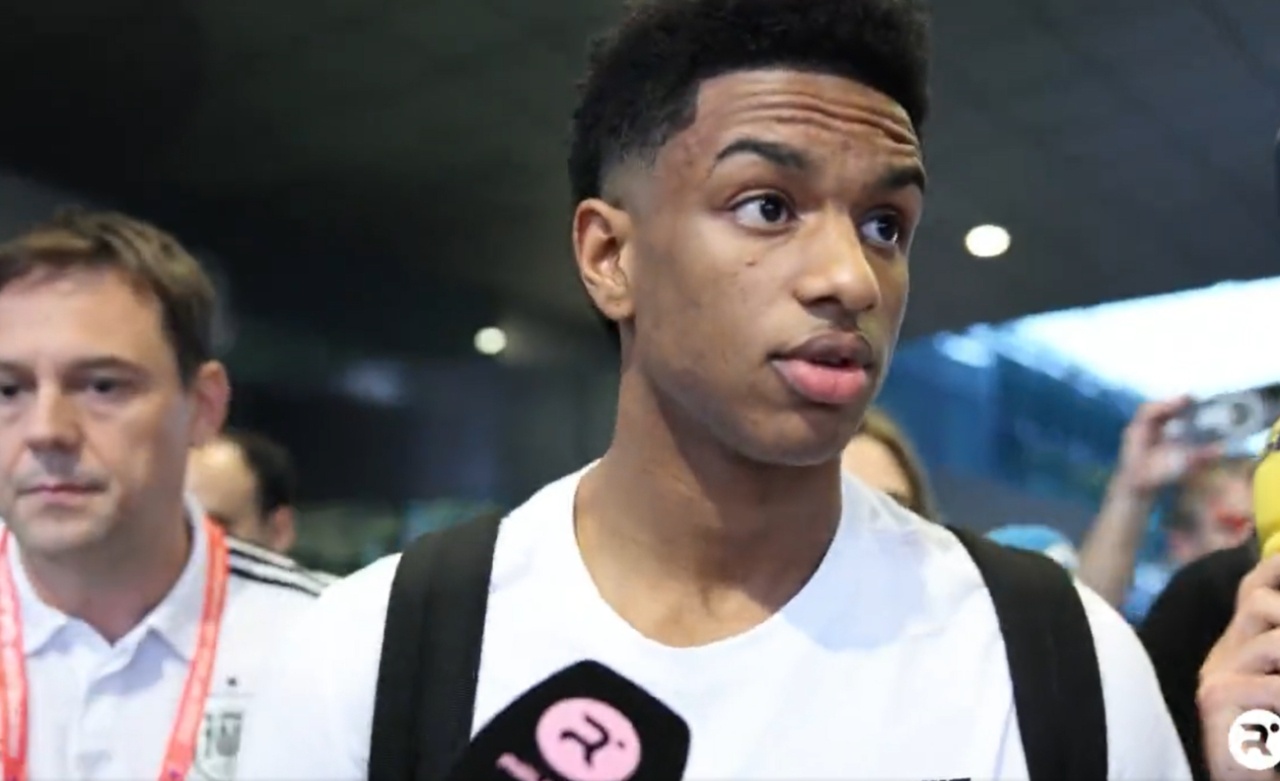 Balde aterrizó en Catar y ya está disponible para Luis Enrique