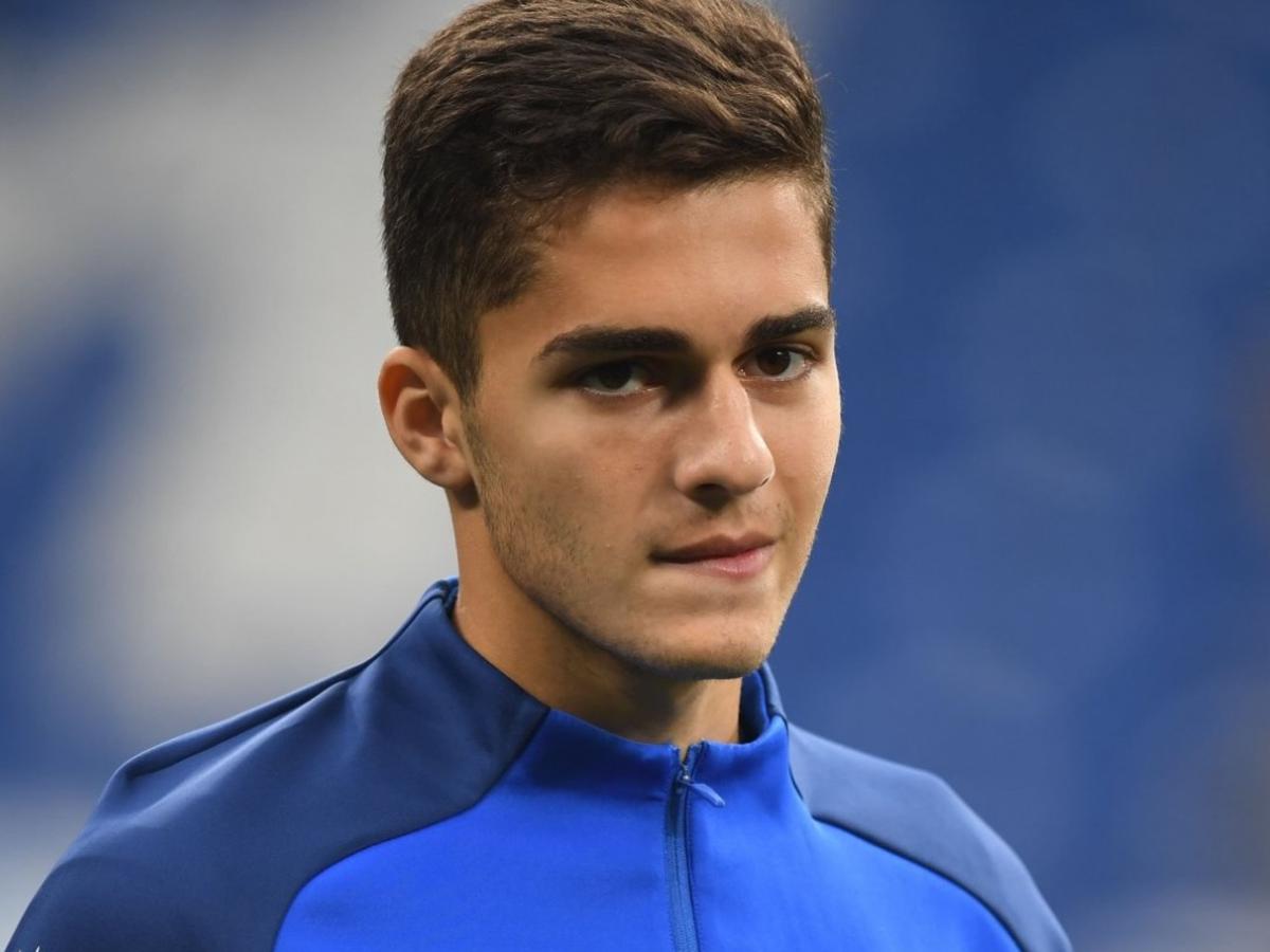 Arsen Zakharyan, objetivo del Chelsea para el próximo mercado