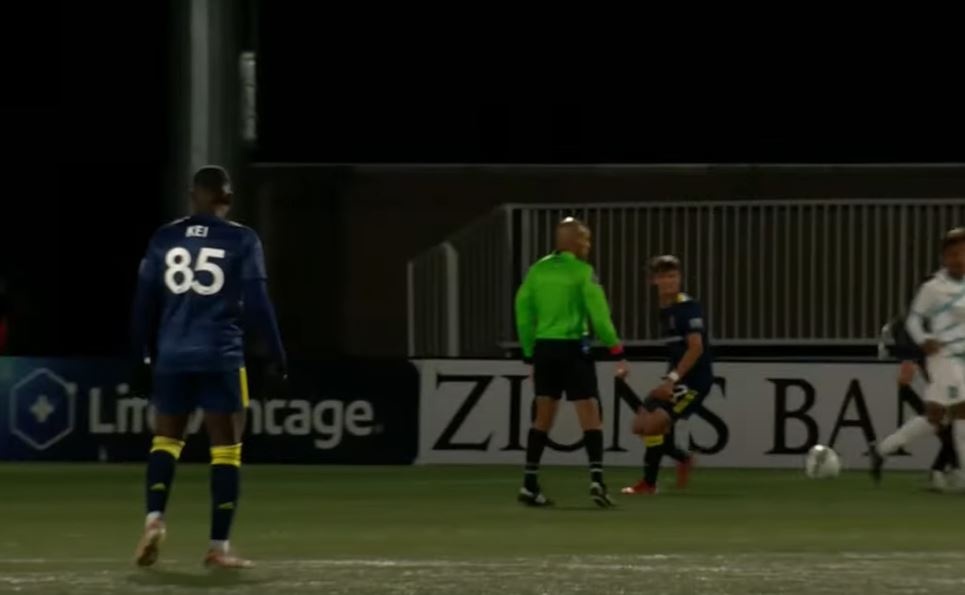 Axel Kei debutó en el fútbol profesional norteamericano ¡con tan solo ...