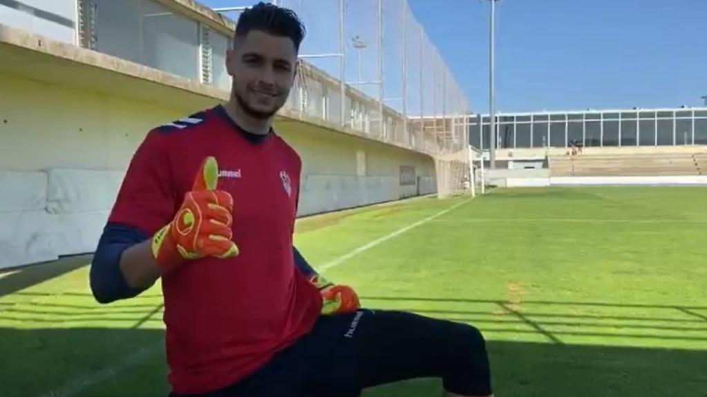 Bernabé, contento con su debut con público en el Belmonte