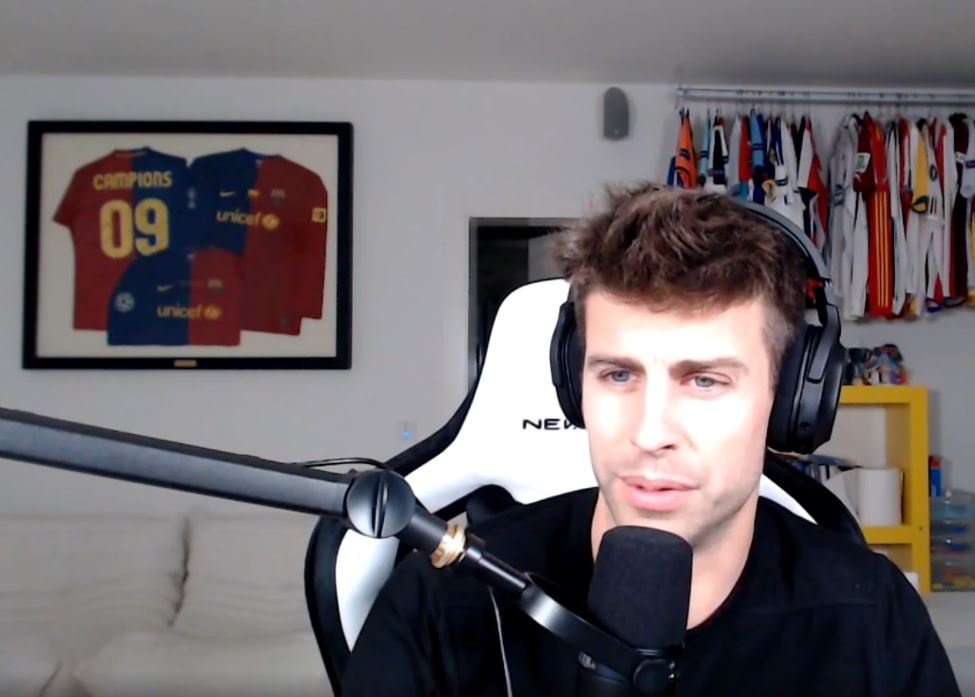 Piqué se cambia de equipo... ¡para jugar al LoL!