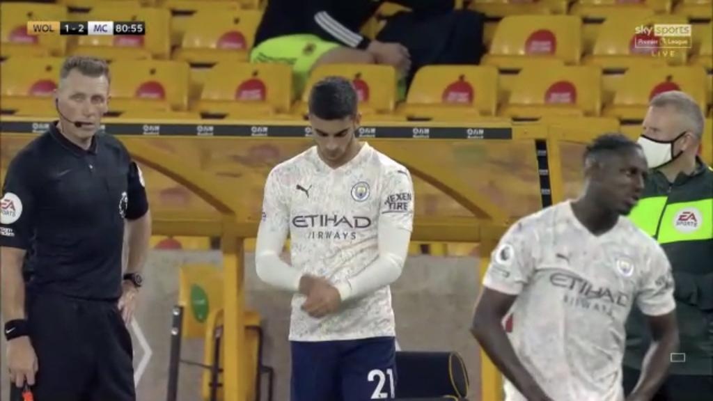 Ferran Torres makes his debut with City