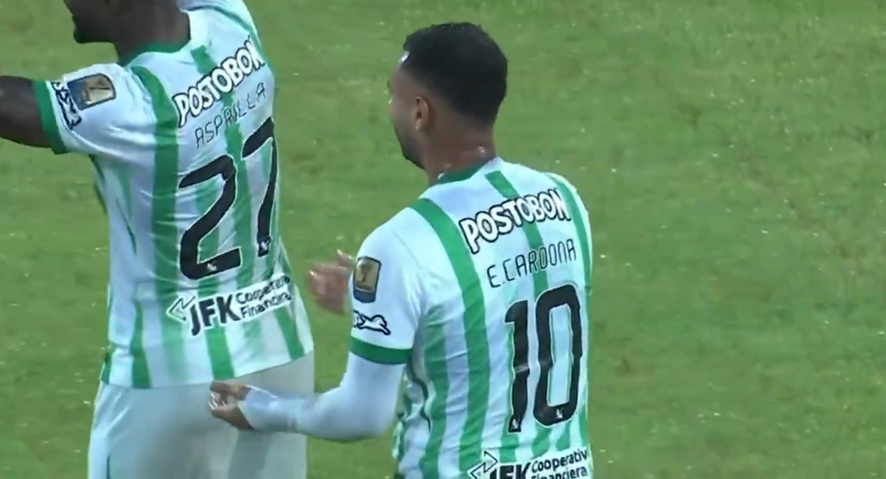 Un gol desde mitad de cancha confirma al mejor Cardona desde Boca