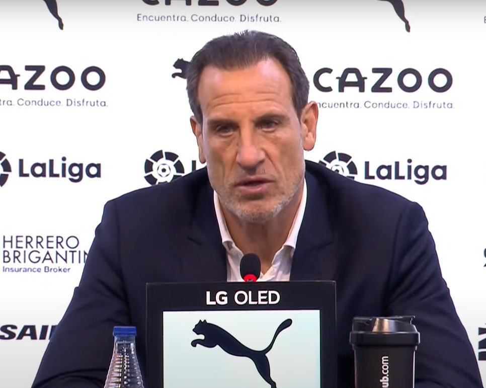 "Si el club busca un nuevo entrenador, yo no voy a ser un problema"