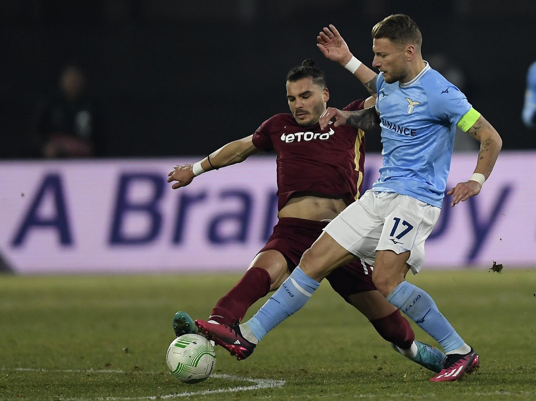 La solidez de la Lazio le da el pase a los octavos