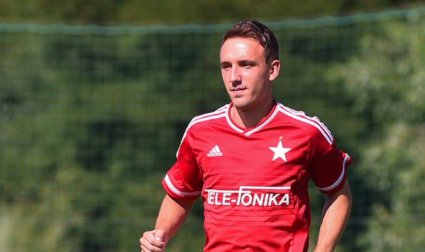 Denis Popovic ficha por el Gazovik