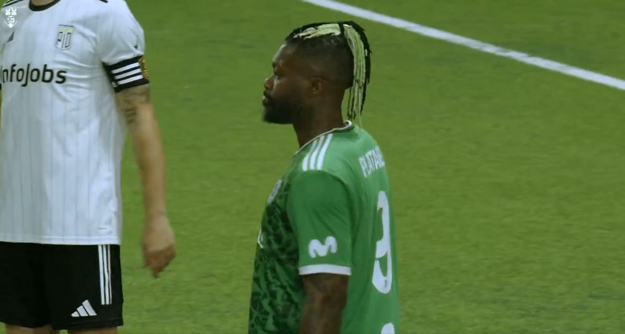 Djibril Cissé, campeón de Champions y mundialista, debutó en la Kings ...