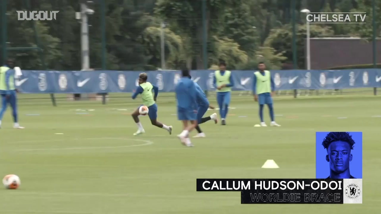 VÍDEO: craques do Chelsea também brilham nos treinos