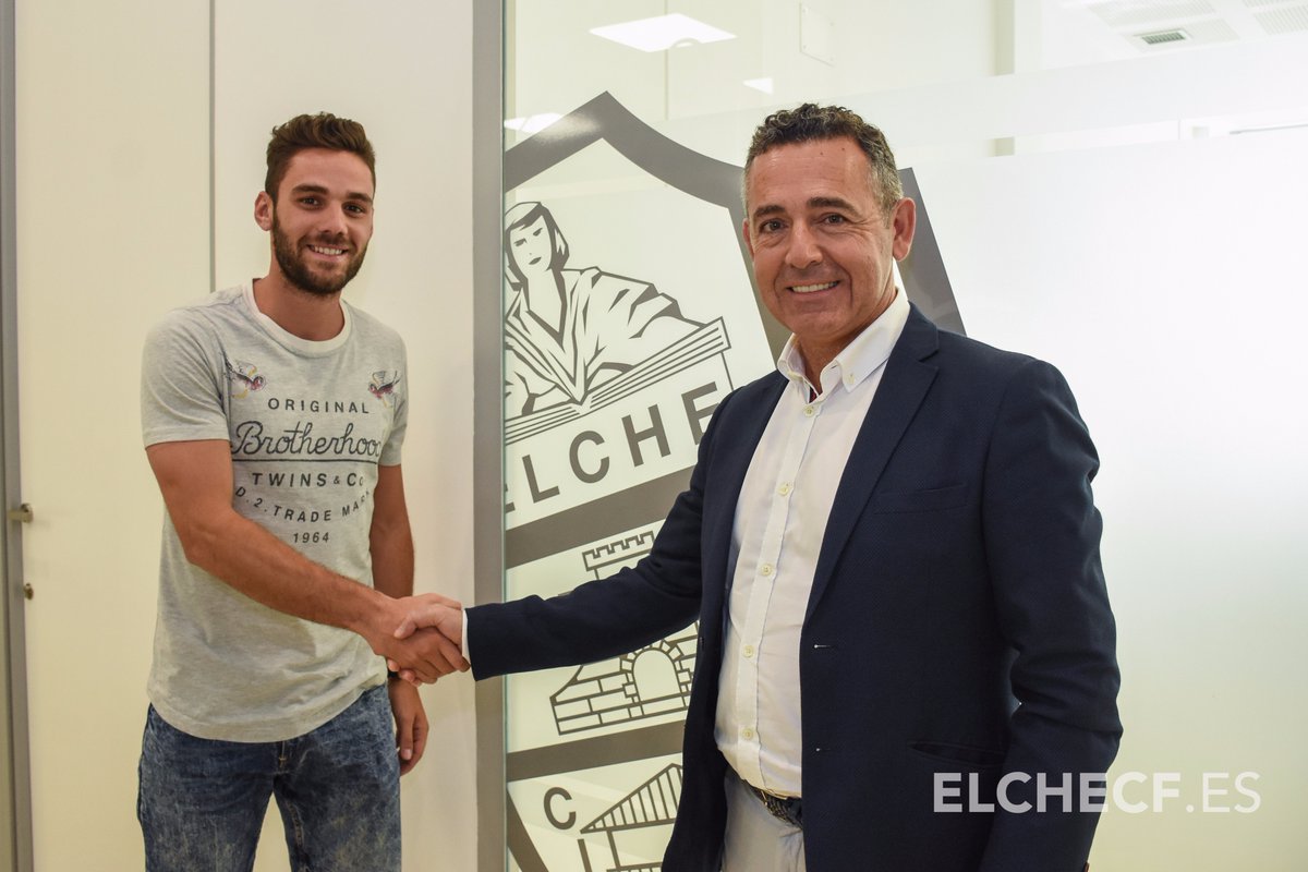 El Valencia Mestalla se hace con la cesión de Lolo Plá