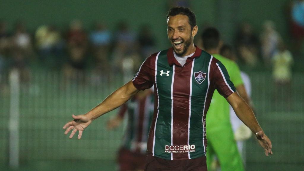 Nenê firma la primera de Fluminense en 2020