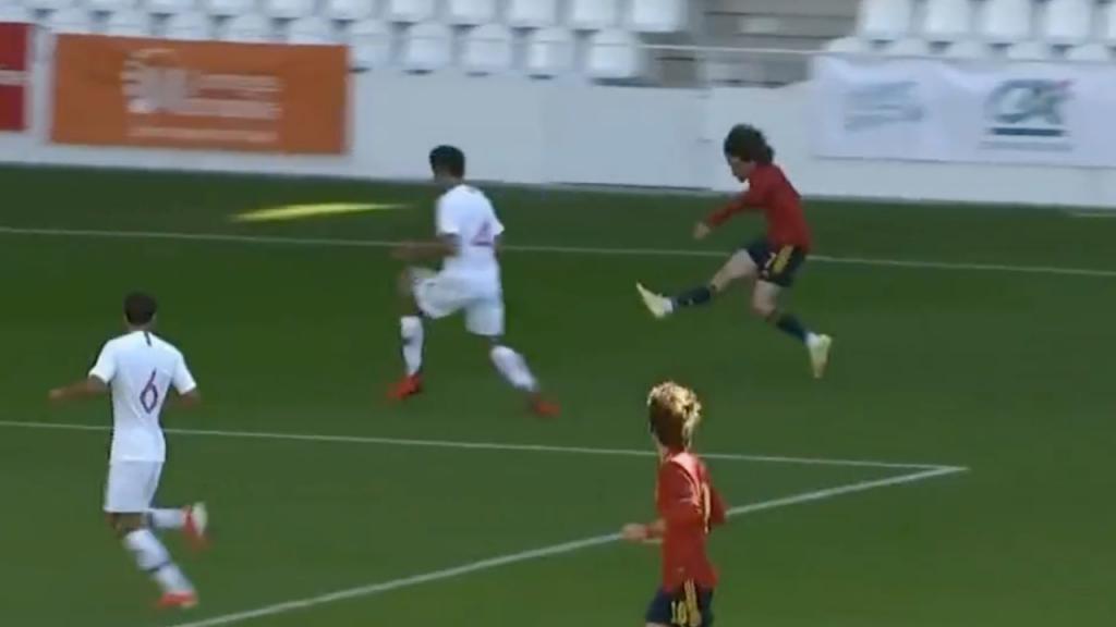 ¿Quién es y cómo juega Fabio Blanco, la joven perla española del Eintracht?