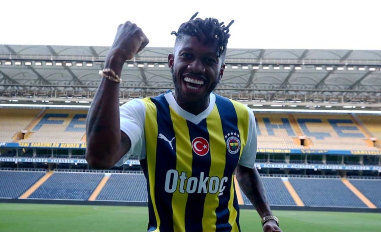El Manchester United traspasa a Fred al Fenerbahçe