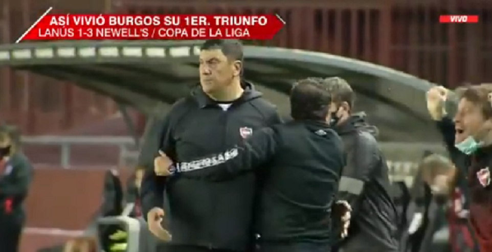 Así vivió el Mono Burgos su primera victoria: ni celebró los goles...