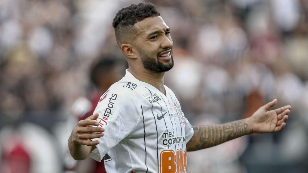 Clayson a caminho do Bahia: quais os números do atacante pelo Corinthians?