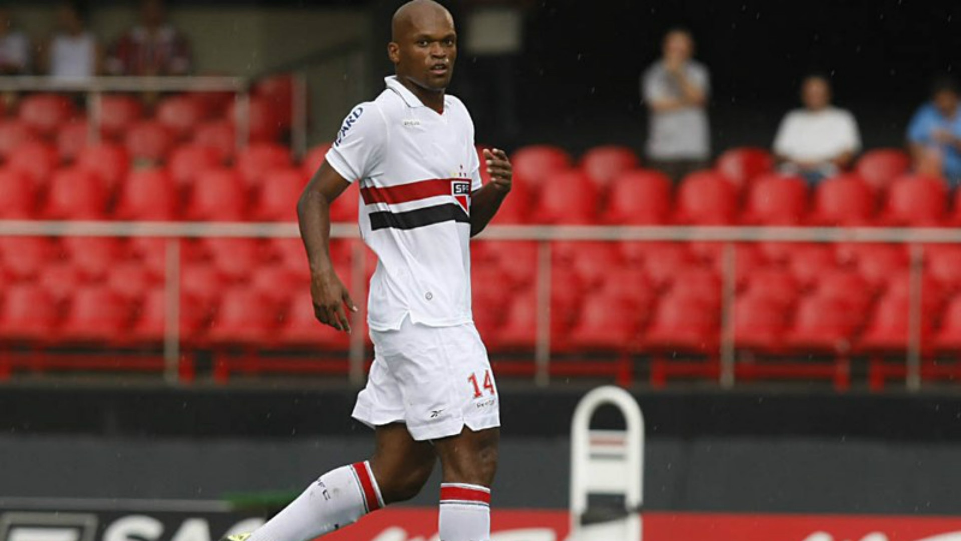 Exclusivo! Edson Silva faz acordo com o Red Bull e deve defender o ...