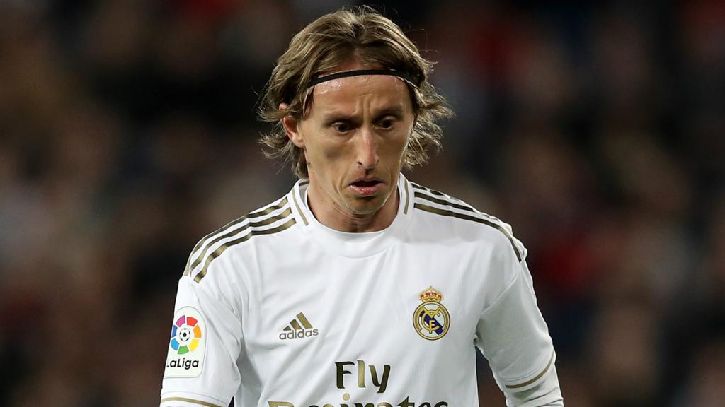 Como Modric foi de melhor do mundo a descartável no Real