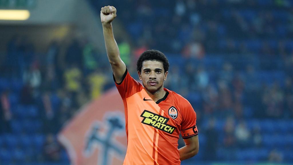 Punição a Taison só reforça o quanto o futebol tolera o racismo