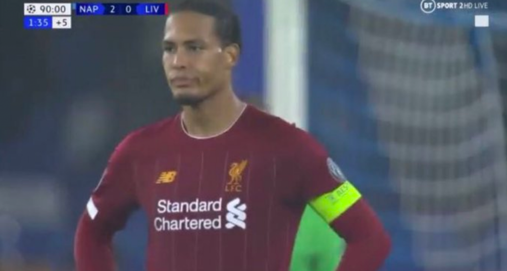 Van Dijk também erra? Entregada do zagueiro vira meme nas redes; confira