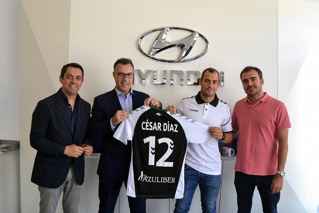 César Díaz, entusiasmado con su regreso al Castellón
