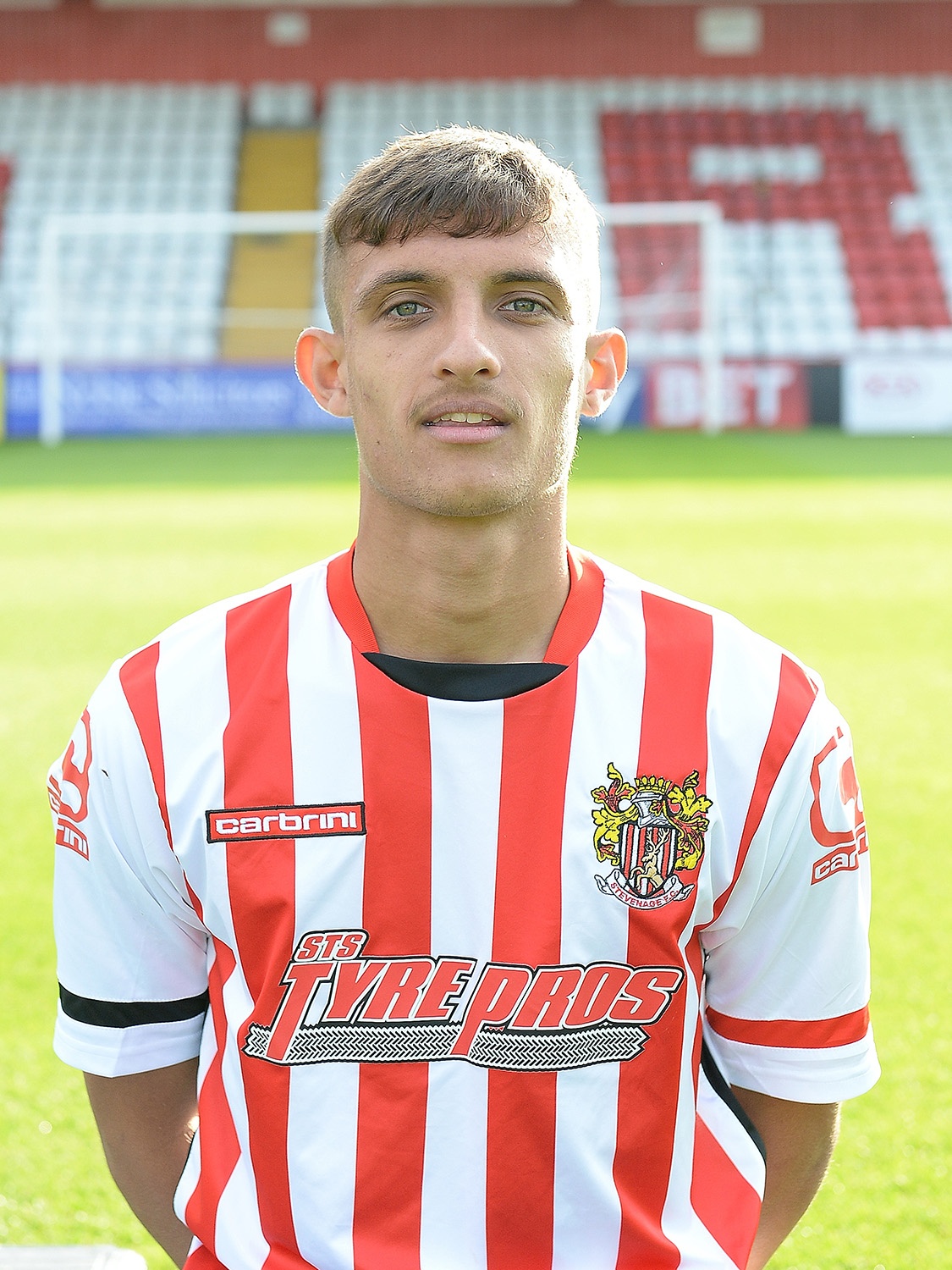 El Birmingham ficha a Jack Storer