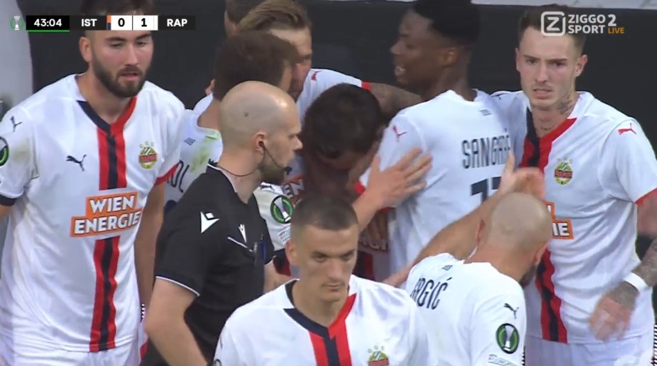 Rapid de Viena y Vitória Guimaraes estrenan la Conference con victoria