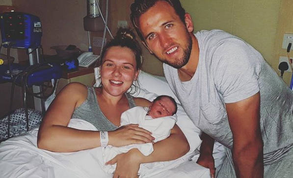 Las redes arden con la vestimenta de Kane