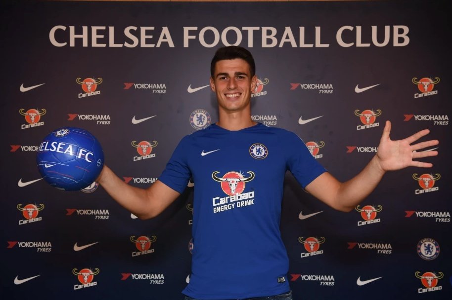 OFFICIAL: Chelsea sign record-breaking Kepa