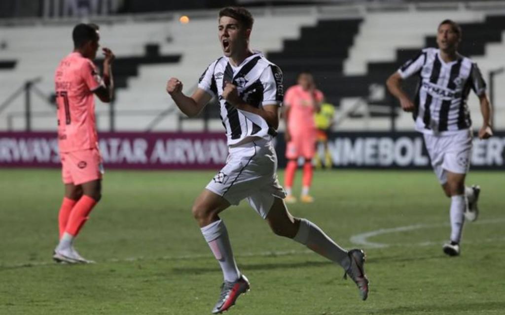 Wandererse gana, pero Bolívar se frota las manos pensando en La Paz