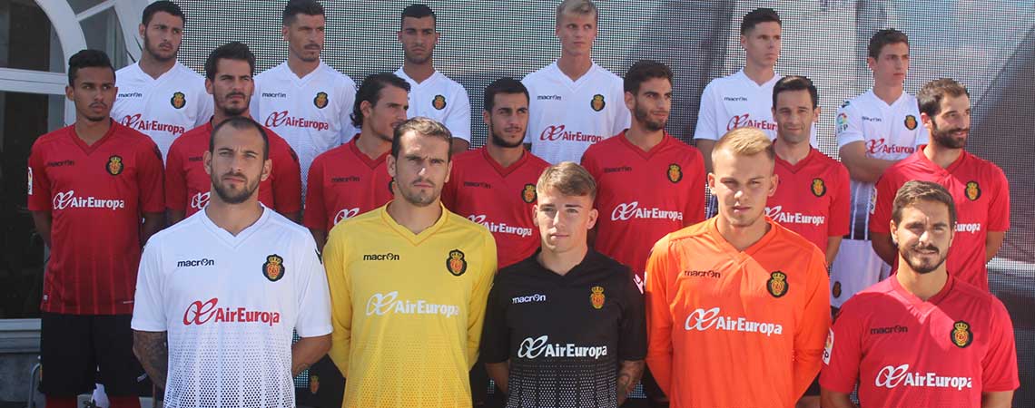 El Mallorca se renueva en busca del ascenso