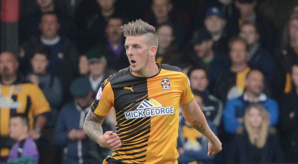 El Inverness se refuerza con Liam Hughes