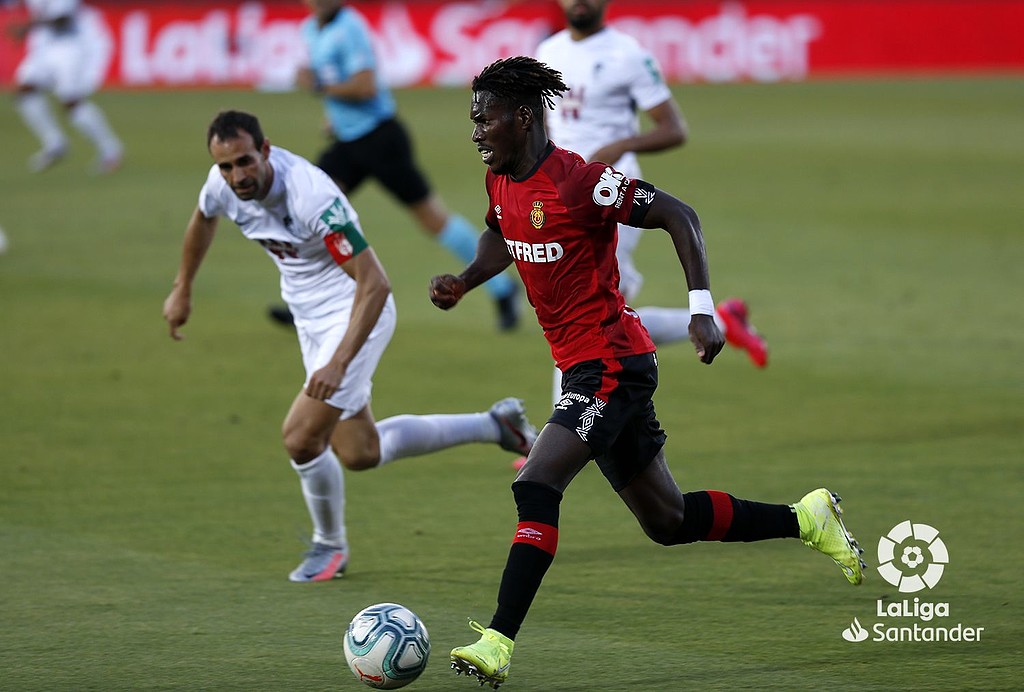 Lumor, a prueba para el lateral izquierdo