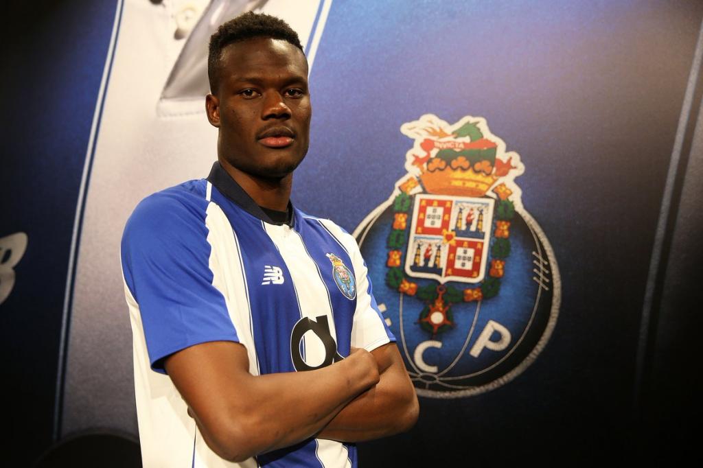 El Alavés se interesa por Loum, del Oporto