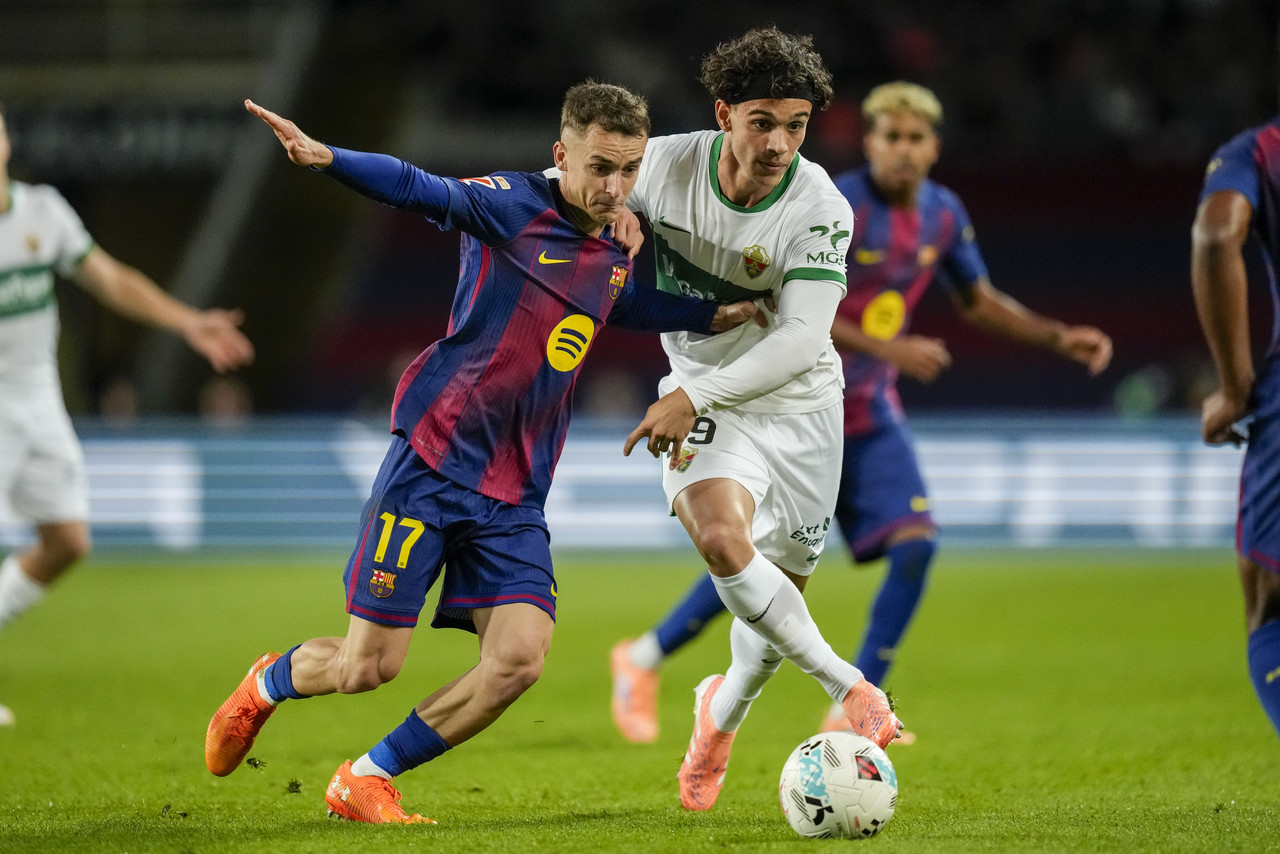 Barcelona's Marc Casado emerges on Man Utd radar