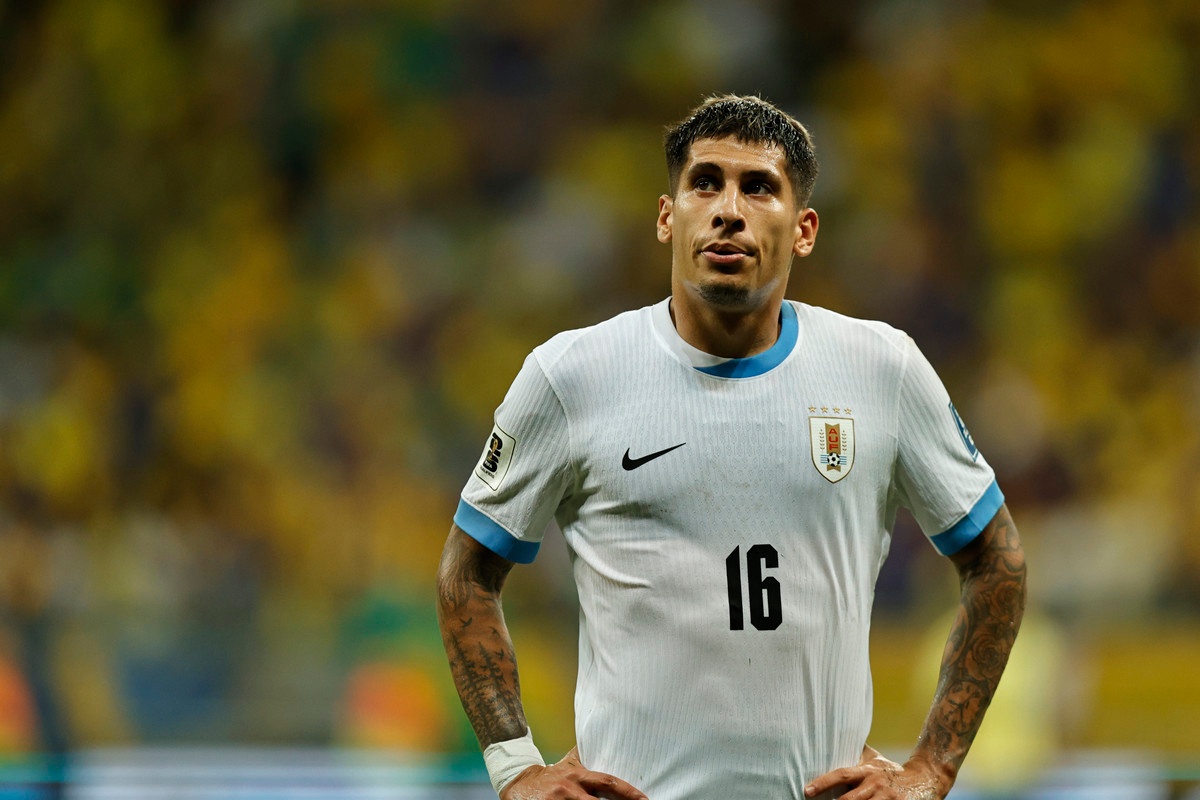 Tegola per il Napoli: Olivera out contro la Juve