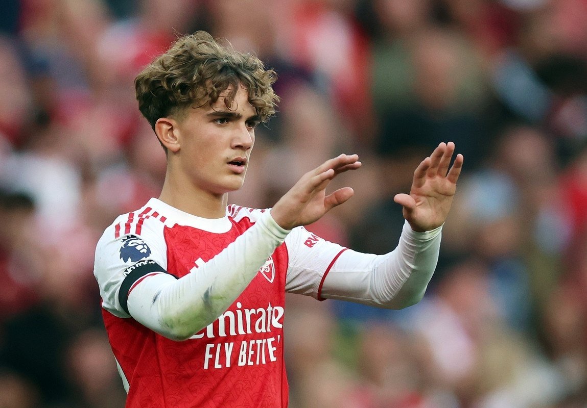 Arsenal gem Max Dowman becomes youngest player ever to play in ...